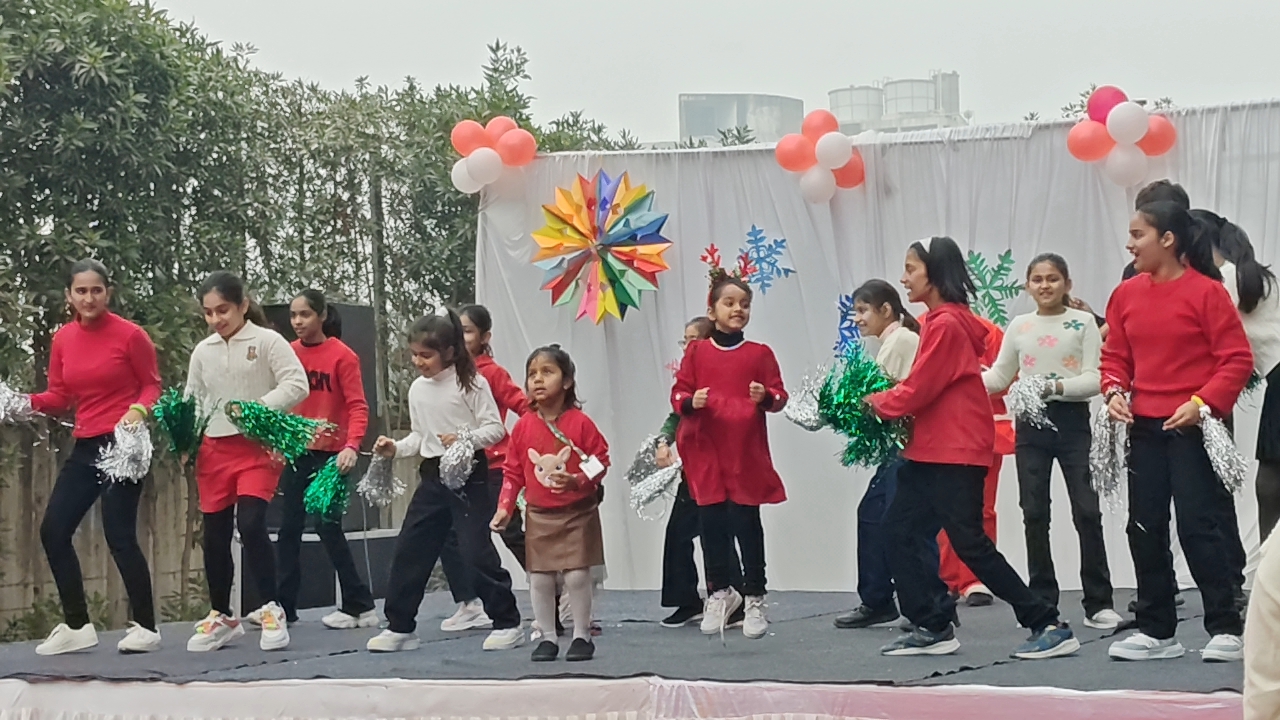 CHRISTMAS CARNIVAL - Mount Olympus School
